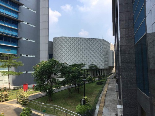 Gedung Utama Kementerian PUPR salah satu Green Building di kota ...