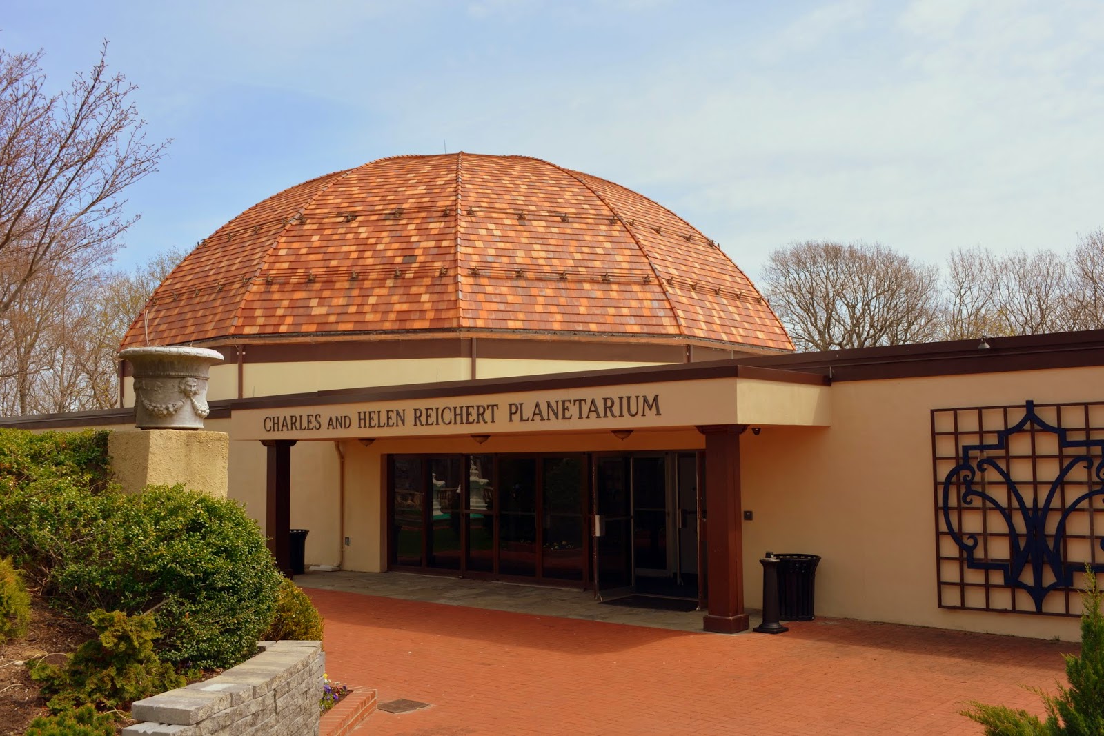 Mille Fiori Favoriti: Vanderbilt--Mansion, Museum, Planeterium