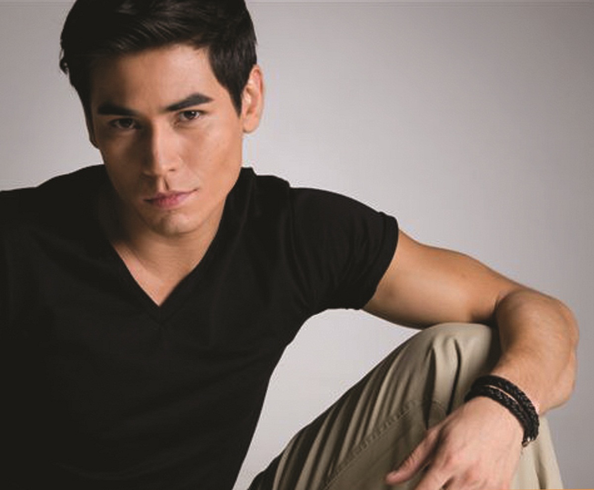 Fabio Ide Tries His Best To Be A Good Dad To His Love Child, Now On ...