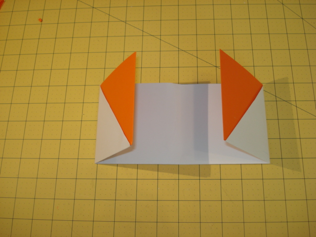 A Creative Operation: The Diagonal Pocket Page Tutorial