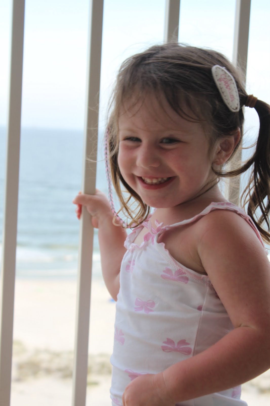 Mojoy: Gabbi checkin out the view.