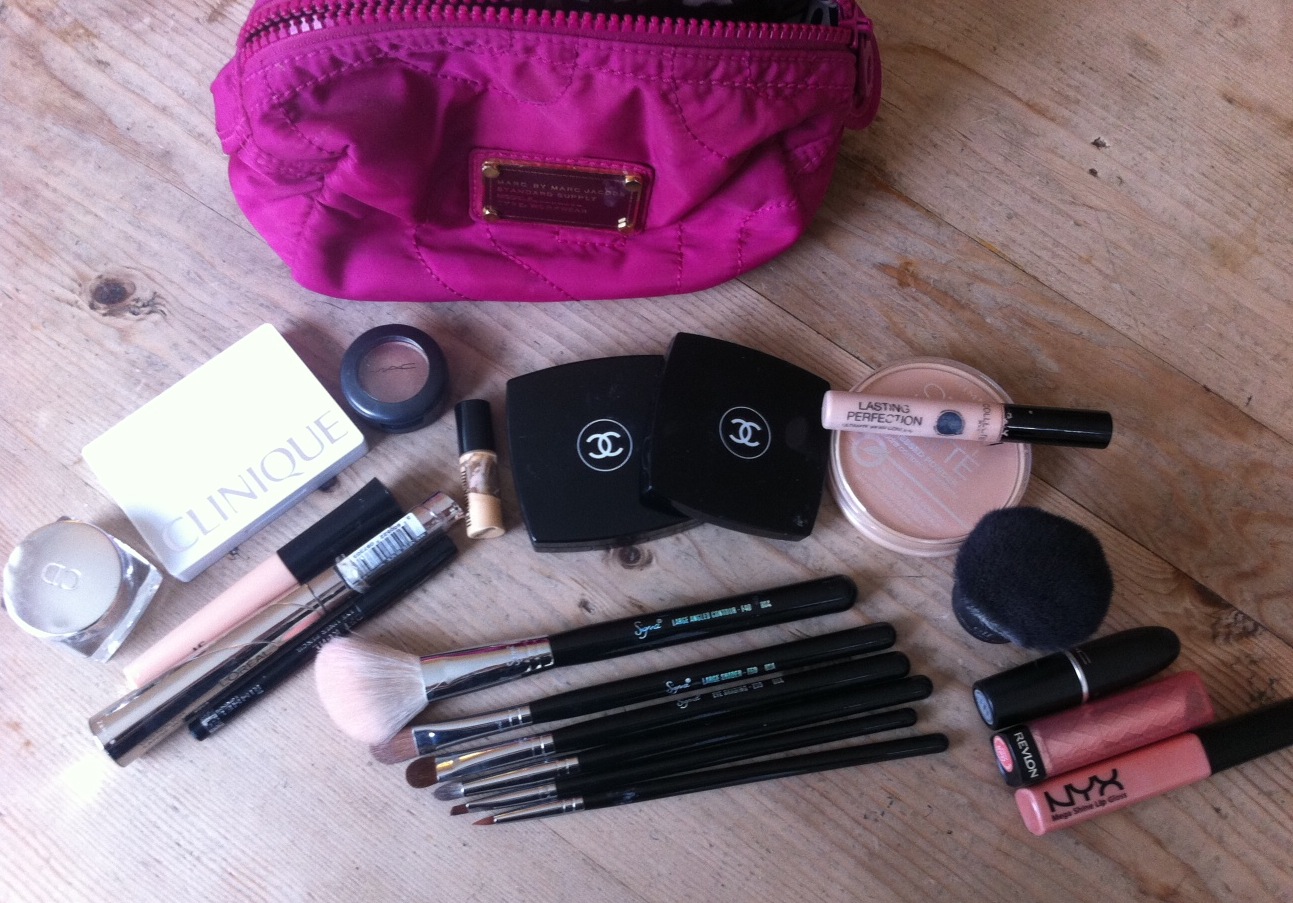 1000+ images about MJ Makeup bags on Pinterest | Cosmetic case, Marc ...