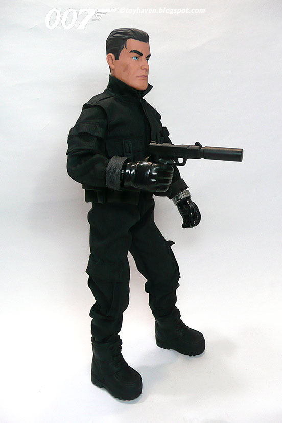 toyhaven: Action Man James Bond Agent 007 "GoldenEye" 12-inch Figure REVIEW