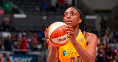 Stanford FBC: Alumnae News: Nneka keeps making her shots