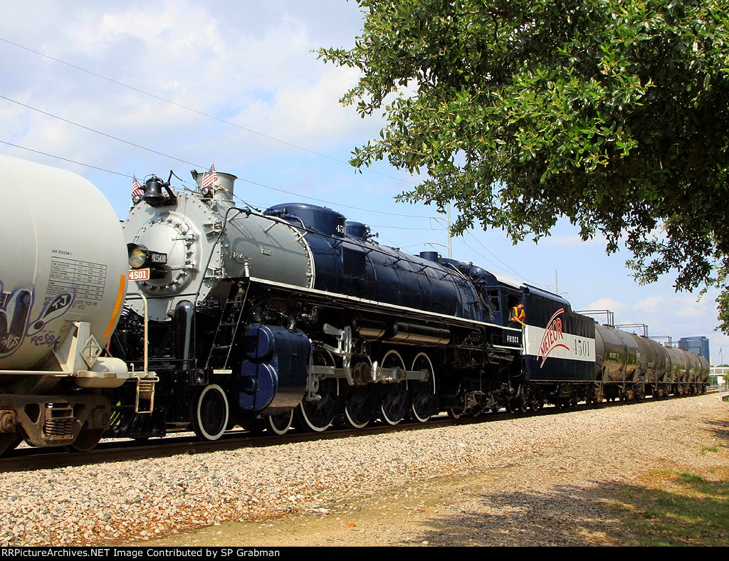 The "New" JJJ&E: The Museum Of The American Railroad In Frisco Texas