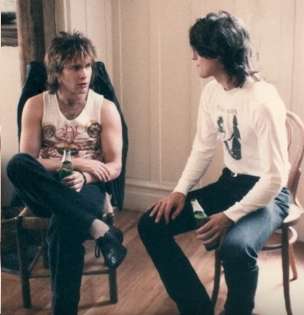 ART INTO DUST: The Story of The Ophelias