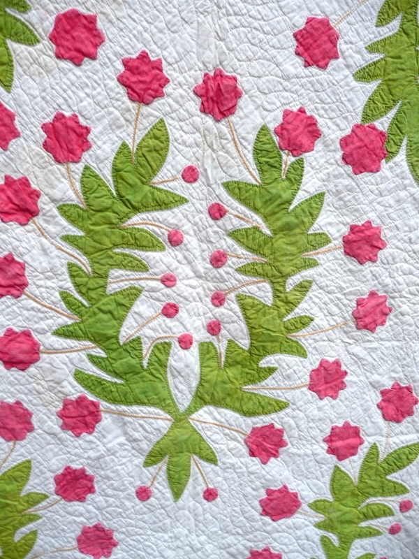 Textile Time Travels: Staghorn Fern Wreath - Antique Red and Green ...