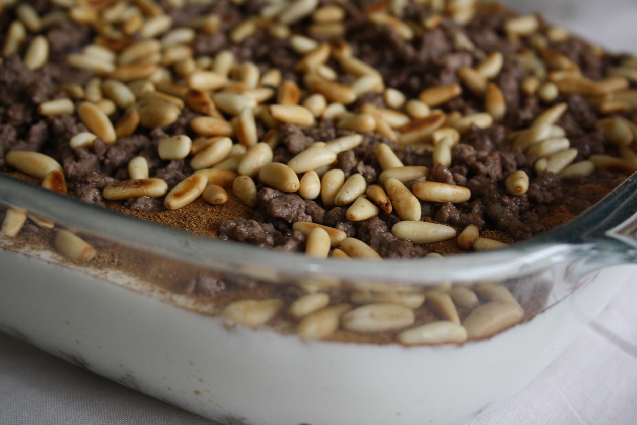 Cooking in the Desert: Lebanese Meat Fatteh Recipe