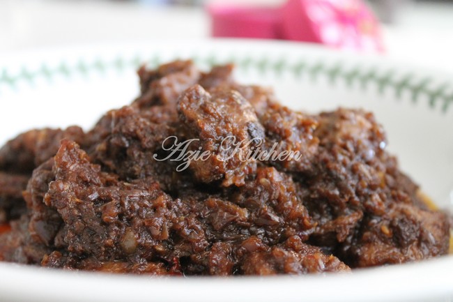 Rendang Daging Perak Buat Hidangan Pagi Raya - Azie Kitchen