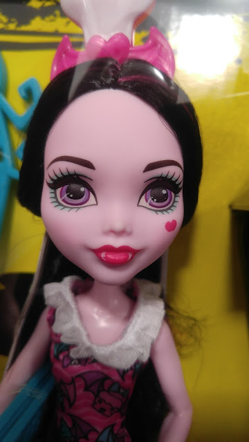 Monster High-Pretty : Fotos Caseras de la Vampire Kitchen de Monster ...