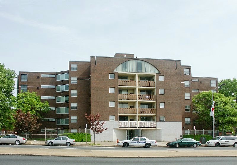 Guild House in Philadelphia | Robert Venturi | Data + Photos + Plans