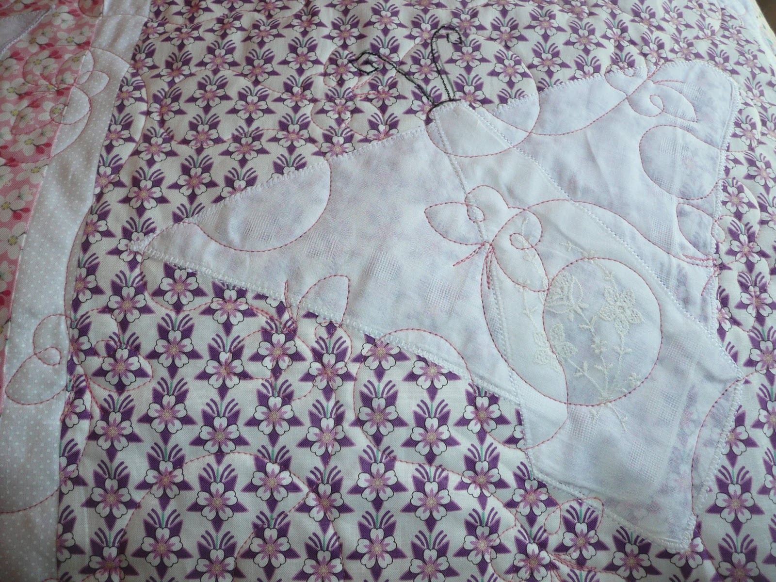 Acorn Ridge Quilting: Andrea's Butterfly Handkerchief Quilt