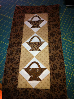 Dee's Quilt Therapy: My Introduction to Hand Piecing