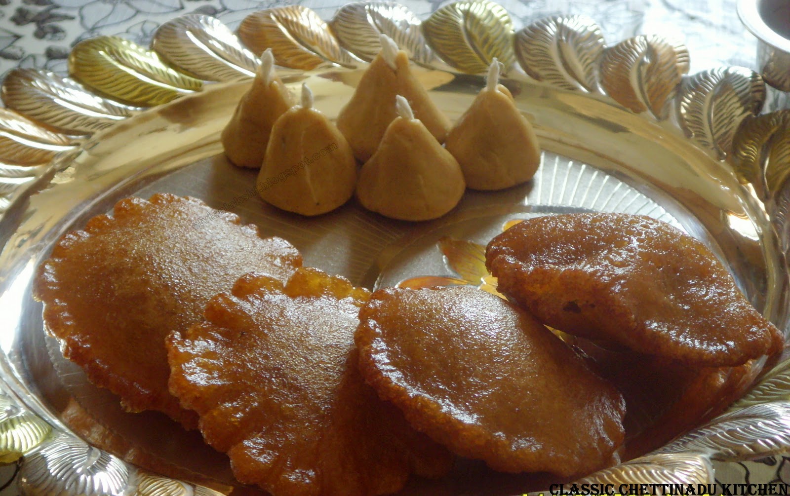 Classic Chettinad Kitchen: Karupatti (Palm Jaggery) Paniyaram and Elai ...