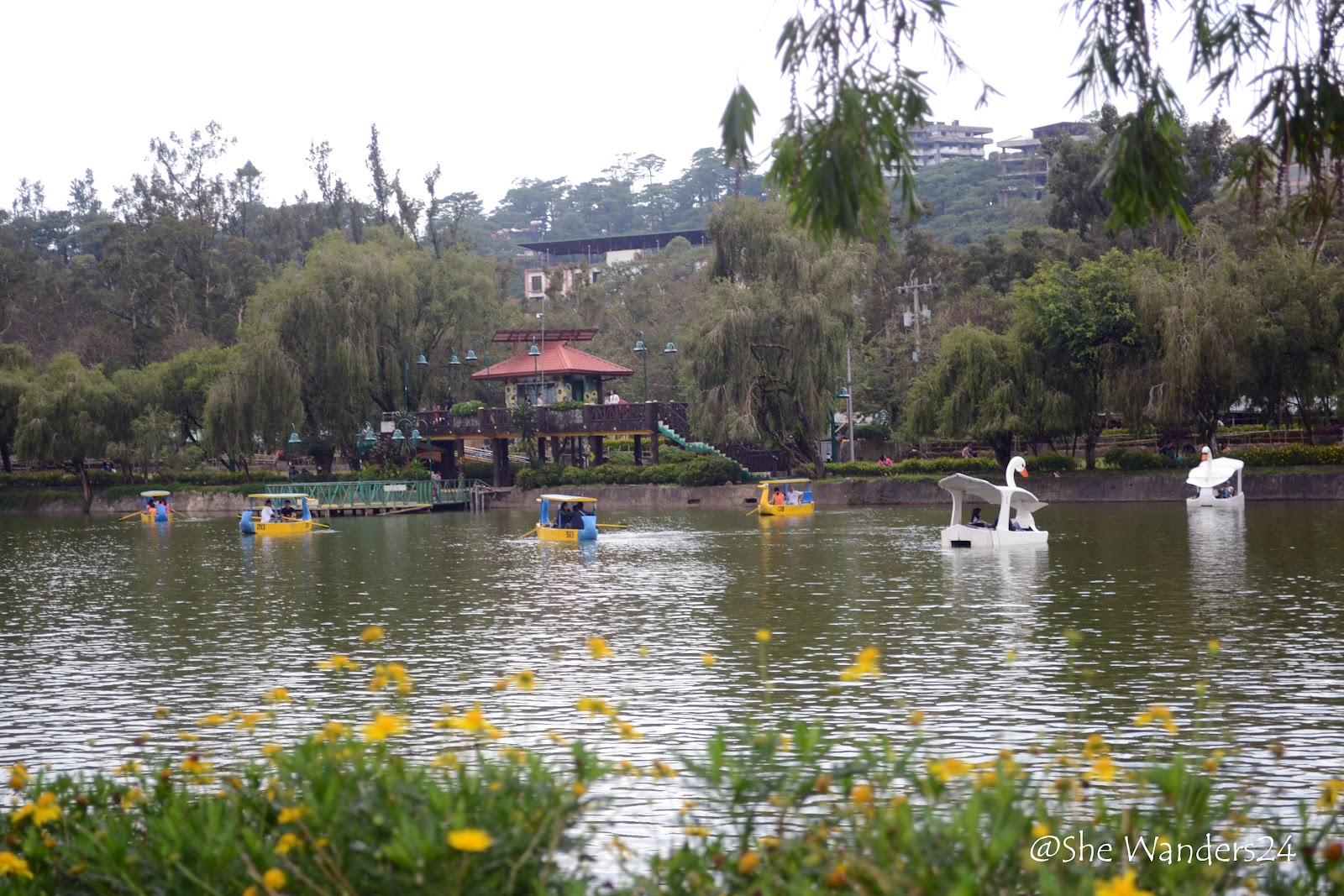 A "loaded" Sightseing at Burnham Park ~ She Wanders24