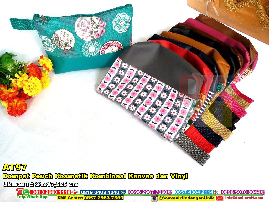Dompet Pouch Kosmetik Kombinasi Kanvas Dan Vinyl | Souvenir Pernikahan