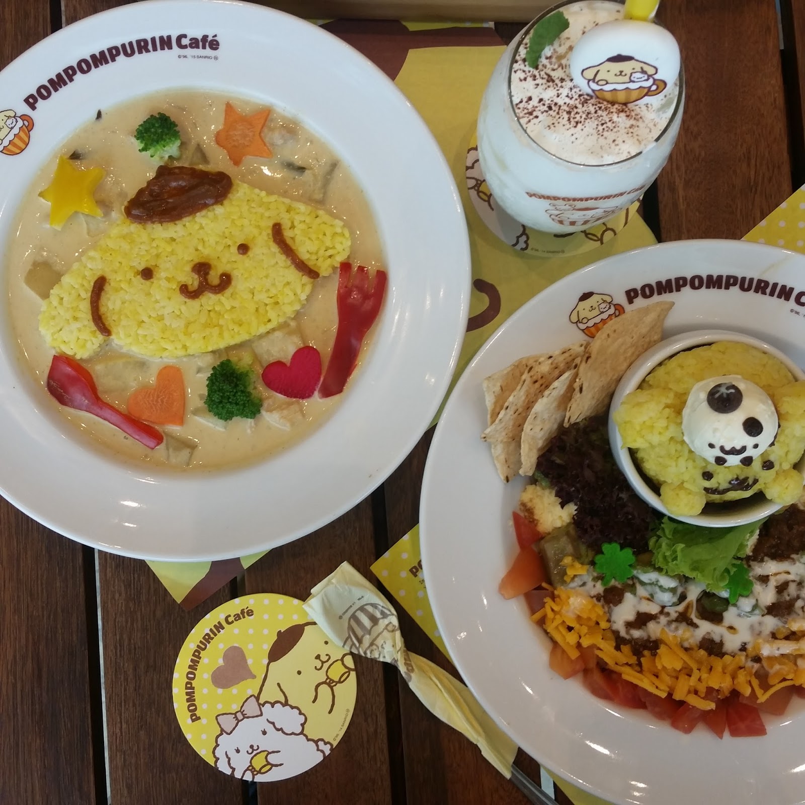 Pompompurin Cafe Review - JtheJon