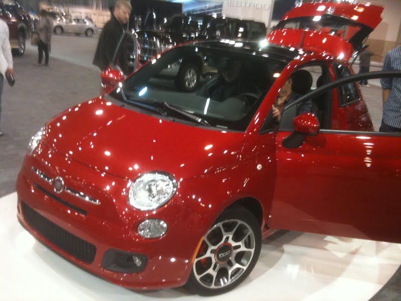 --CarJunkie's Car Review--: First Impression: Fiat 500
