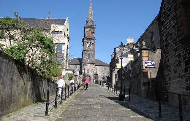 The Glebe Blog: Pictures of Paisley