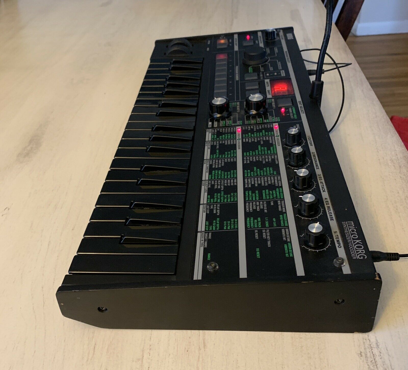 MATRIXSYNTH: Korg MicroKORG Synthesizer Vocoder Limited Edition BLACK