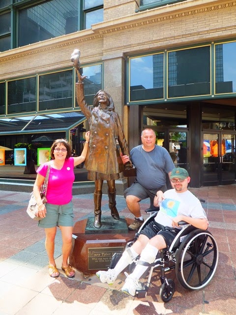 The World on Wheels: ACCESSIBLE ATTRACTIONS: Minneapolis, Minnesota