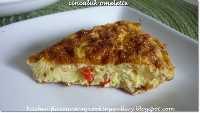 kitchen flavours: Telur Dal Cincaluk (Cincaluk Omelette, A Nyonya Dish)