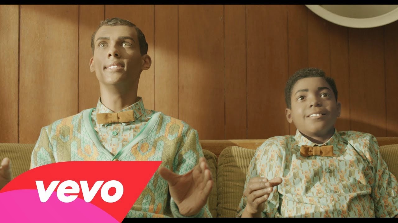 Stromae- Papaoutai