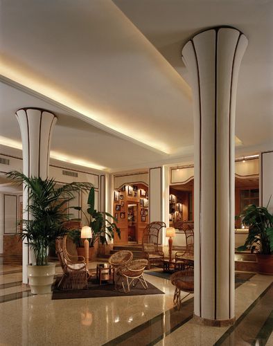 70 Model Tiang Rumah Indoor, Tampil Beda Penuh Gaya - Rumahku Unik