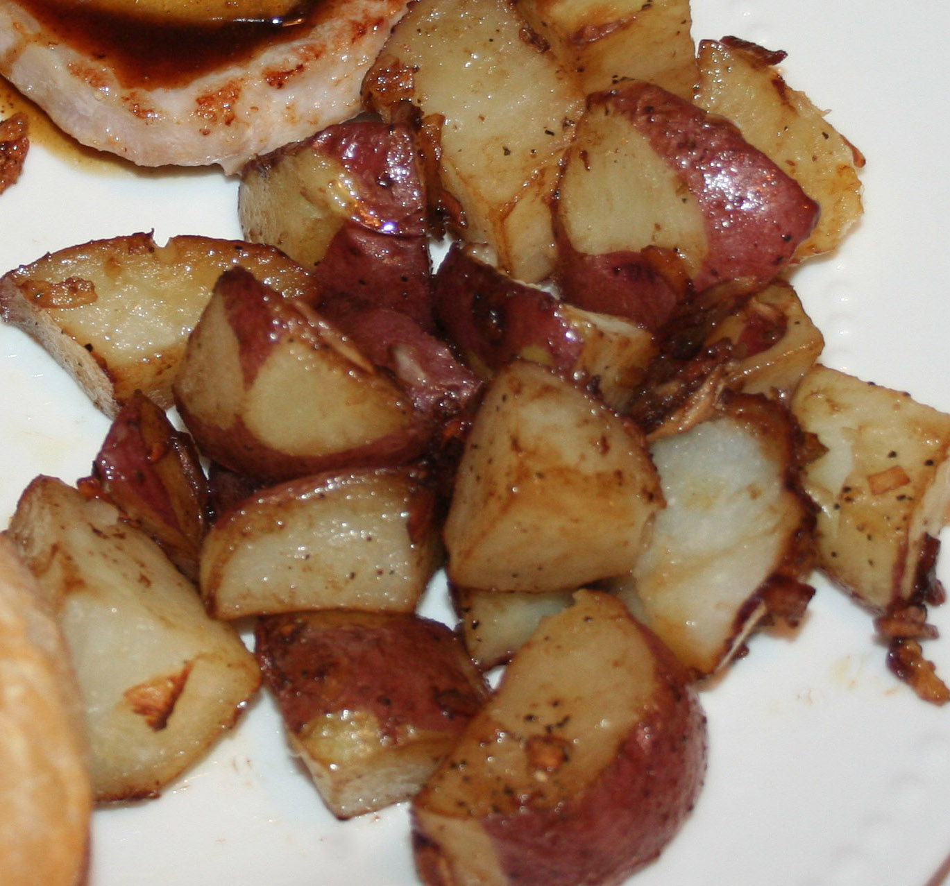 Oven Roasted Red Potatoes - Carly's Kitchen