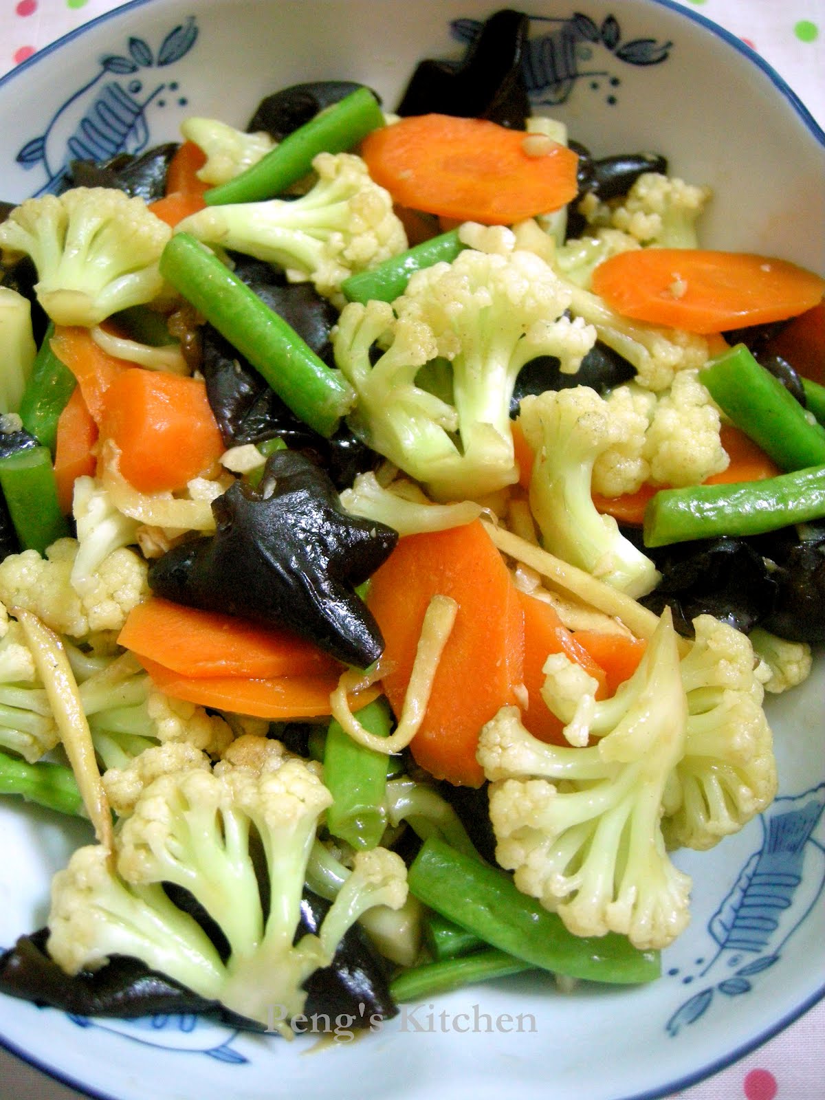 Peng's Kitchen: Cooking with Cauliflower