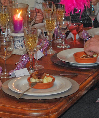 Drag Queen Dinner Party