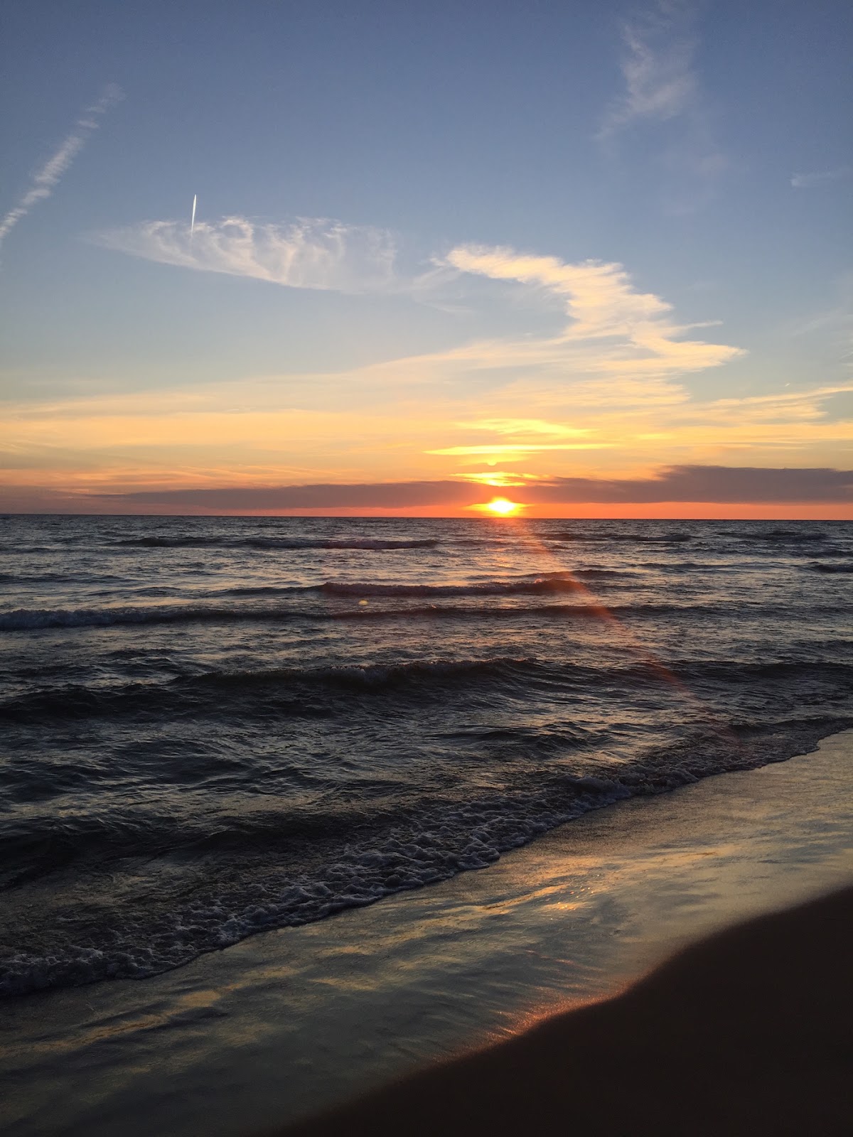 A Weekend in Michigan (The Fresh Coast Retreat) - Always Order Dessert