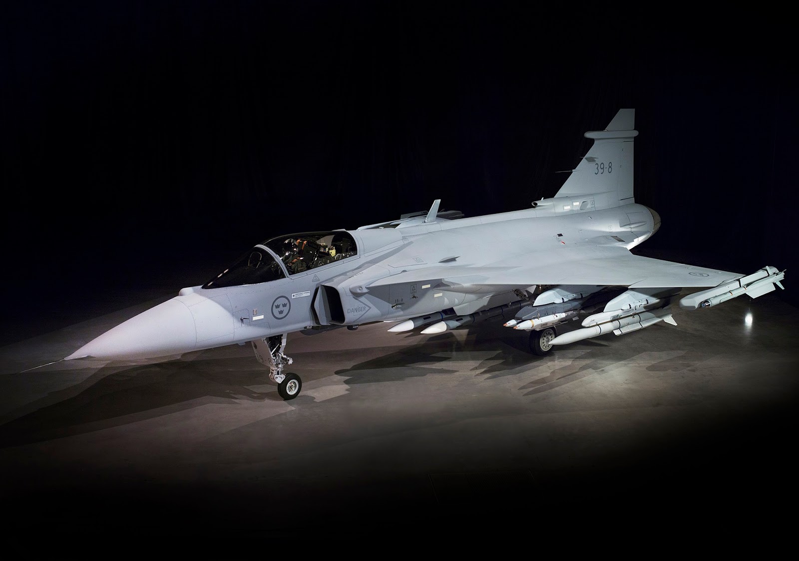 "Gripen E" foi apresentado na Suécia