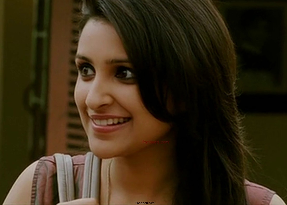 Hot Girl : Parineeti Chopra - ENTERTAINMENT