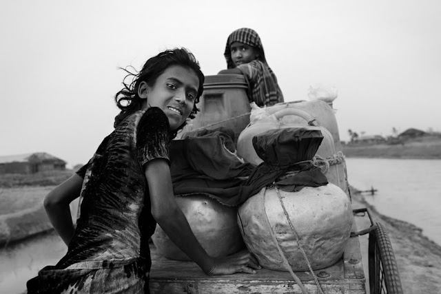 OLTRE IL MURO: ARTE e FOTOGRAFIA: MOHAMMAD RAKIBUL HASAN | PHOTOGRAPHER