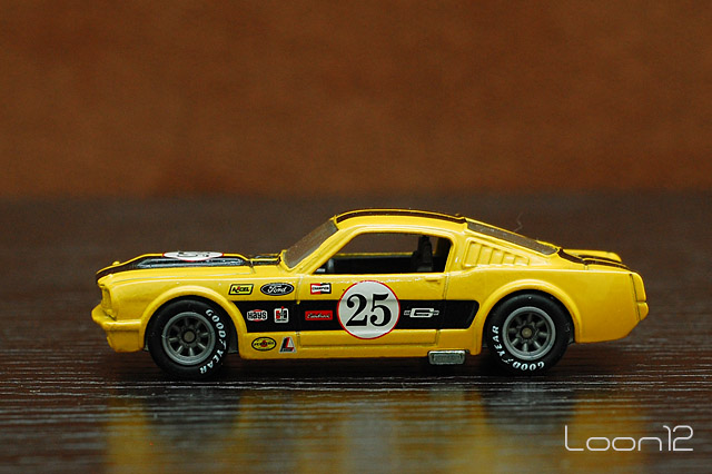 ~ My Die Cast Life ~: Hotwheels Racing 65' Ford Mustang Fastback