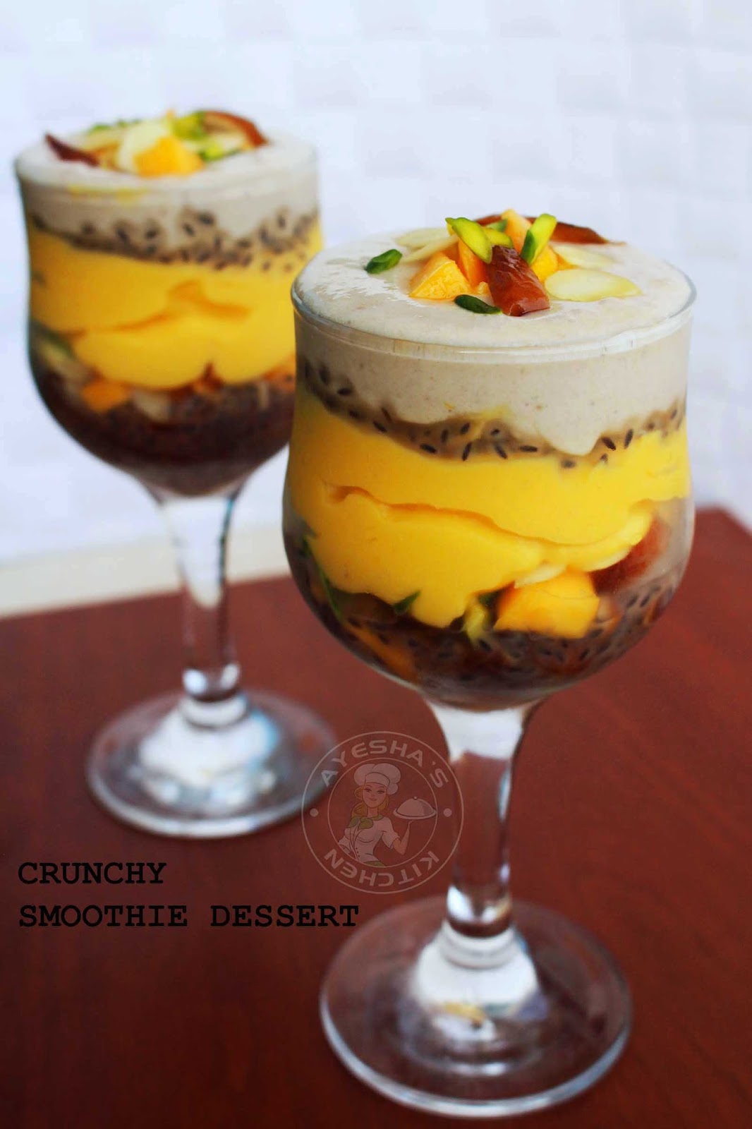 MANGO BANANA CRUNCHY SMOOTHIE
