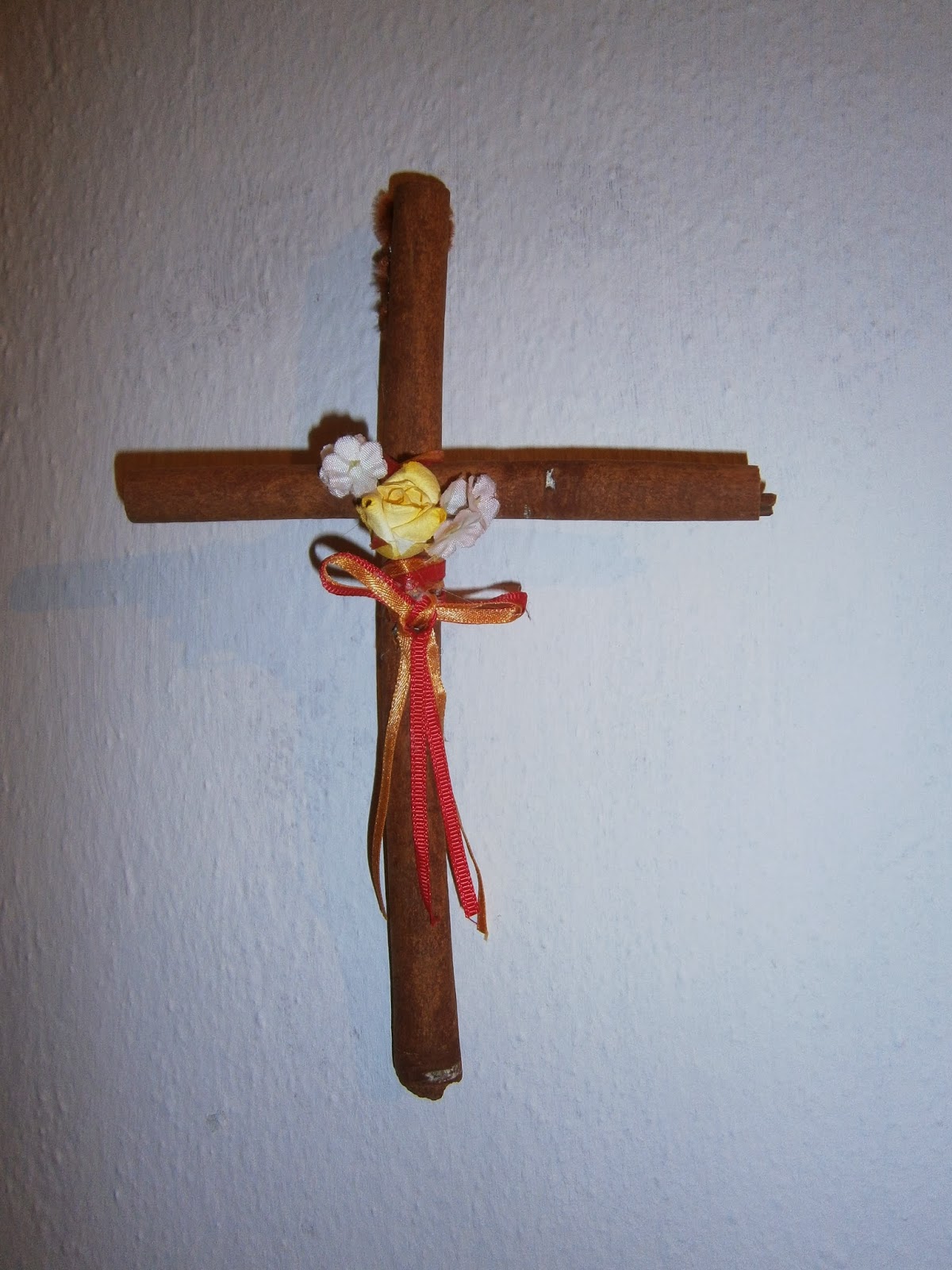 Lia B. Creations: Decorative Cross