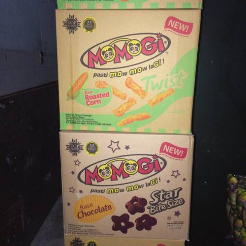 Momogi 2000an - Cemilan Snack Malang Grosir