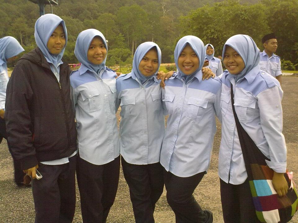 ♥ Cercerita Cik Sazw ♥: Kem PLKN Ulu Pari Aqua Village... terBaikkkkk...!
