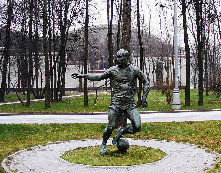 Tribo dos Cabocos: Copa do Mundo, Esporte, Política: Eduard Streltsov ...