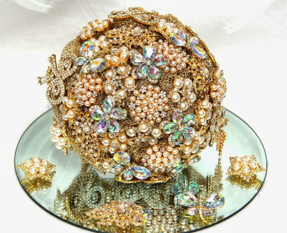 Kay's Flower School & Brooch Bouquet Training : Make your own Crystal ...