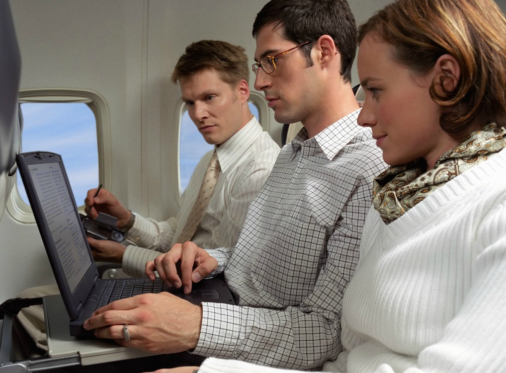 Zensible Mama: Geek Week: How To Travel Like A Tech-Savvy Geek