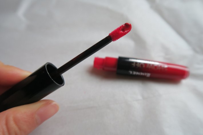 5 Bold Red Drugstore Lippies for the Holidays | kfclovesyou