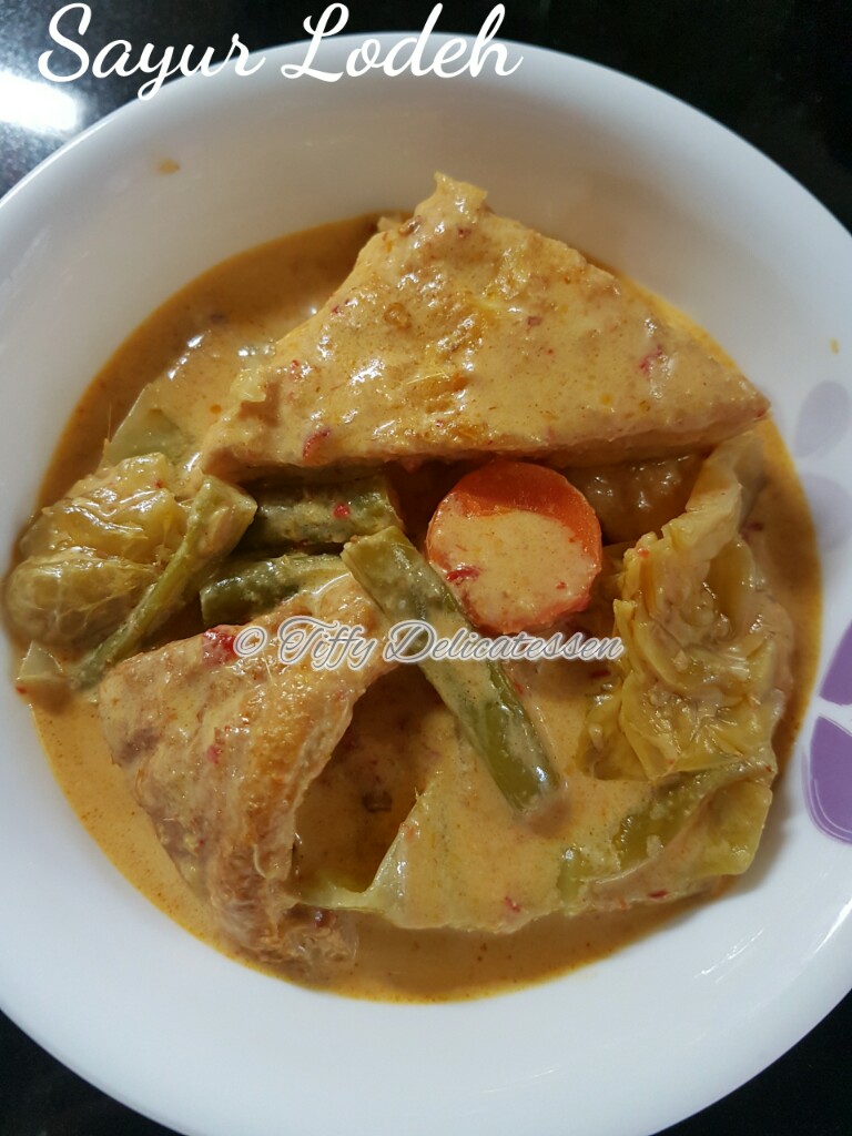 Tiffy Delicatessen: Sayur Lodeh