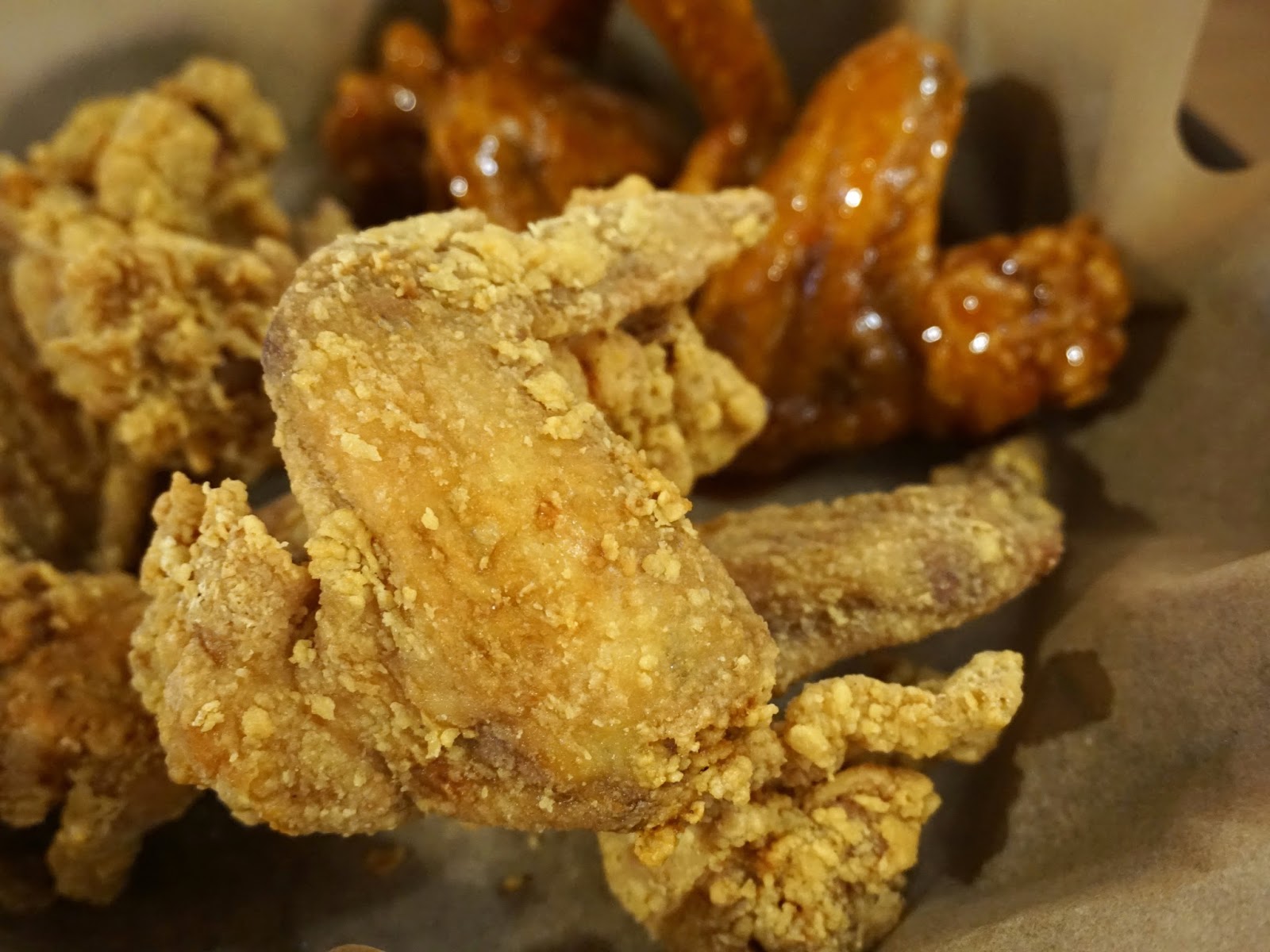 PinkyPiggu: Ssiksin Chicken & Snowman Desserts @ NEX ~ Good Korean ...