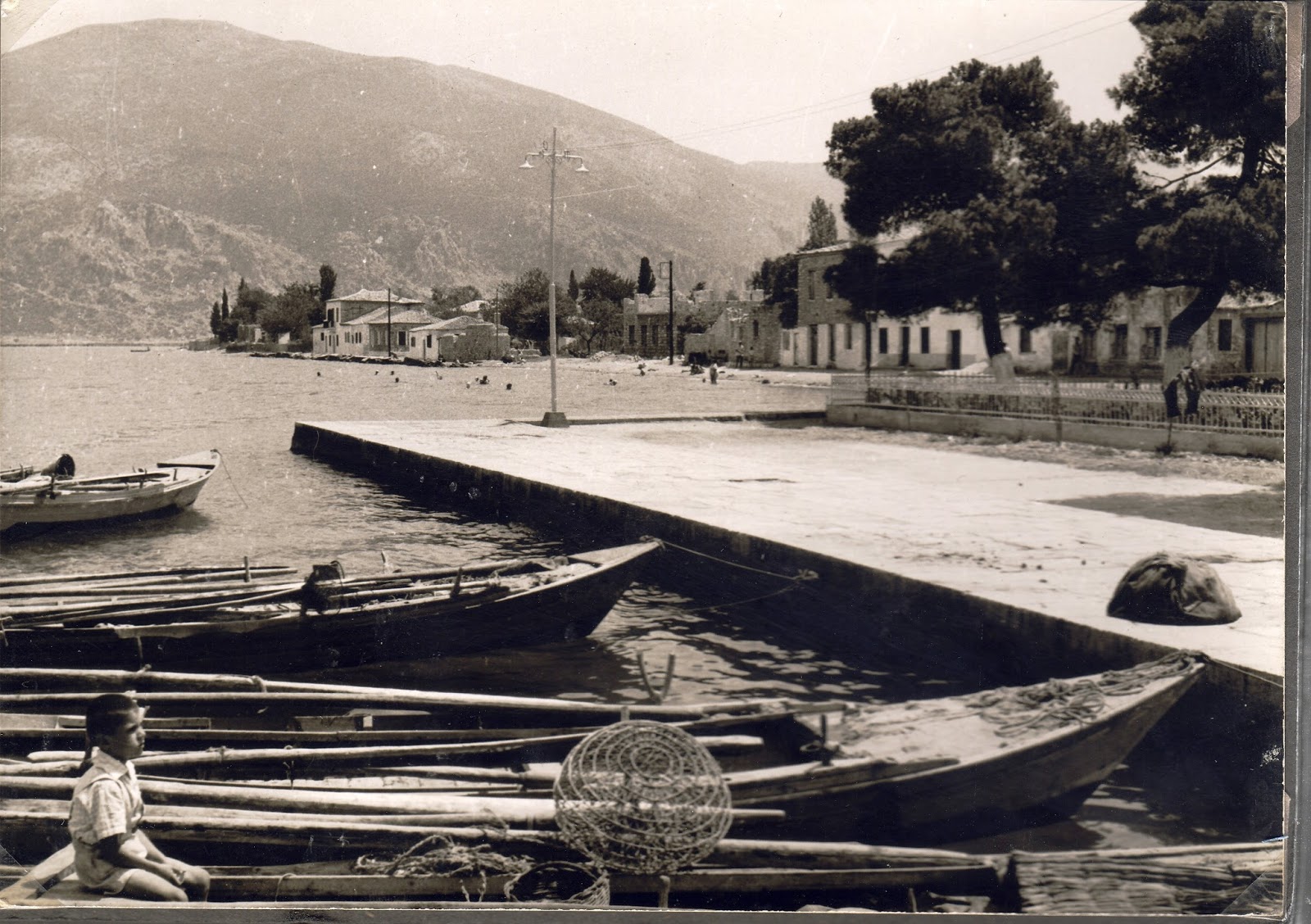 ΒΟΝΙΤΣΑ ΝΕΑ: ΠΑΛΙΕΣ ΑΣΠΡΟΜΑΥΡΕΣ ΦΩΤΟ ΑΠΟ ΒΟΝΙΤΣΑ - ΡΑΦΤΑΚΙΑ ΑΓΙΟΣ ...