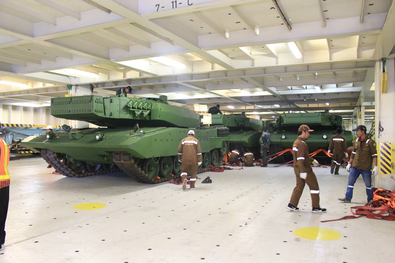 Kedatangan Kembali Tank Leopard 2RI | jejak defence