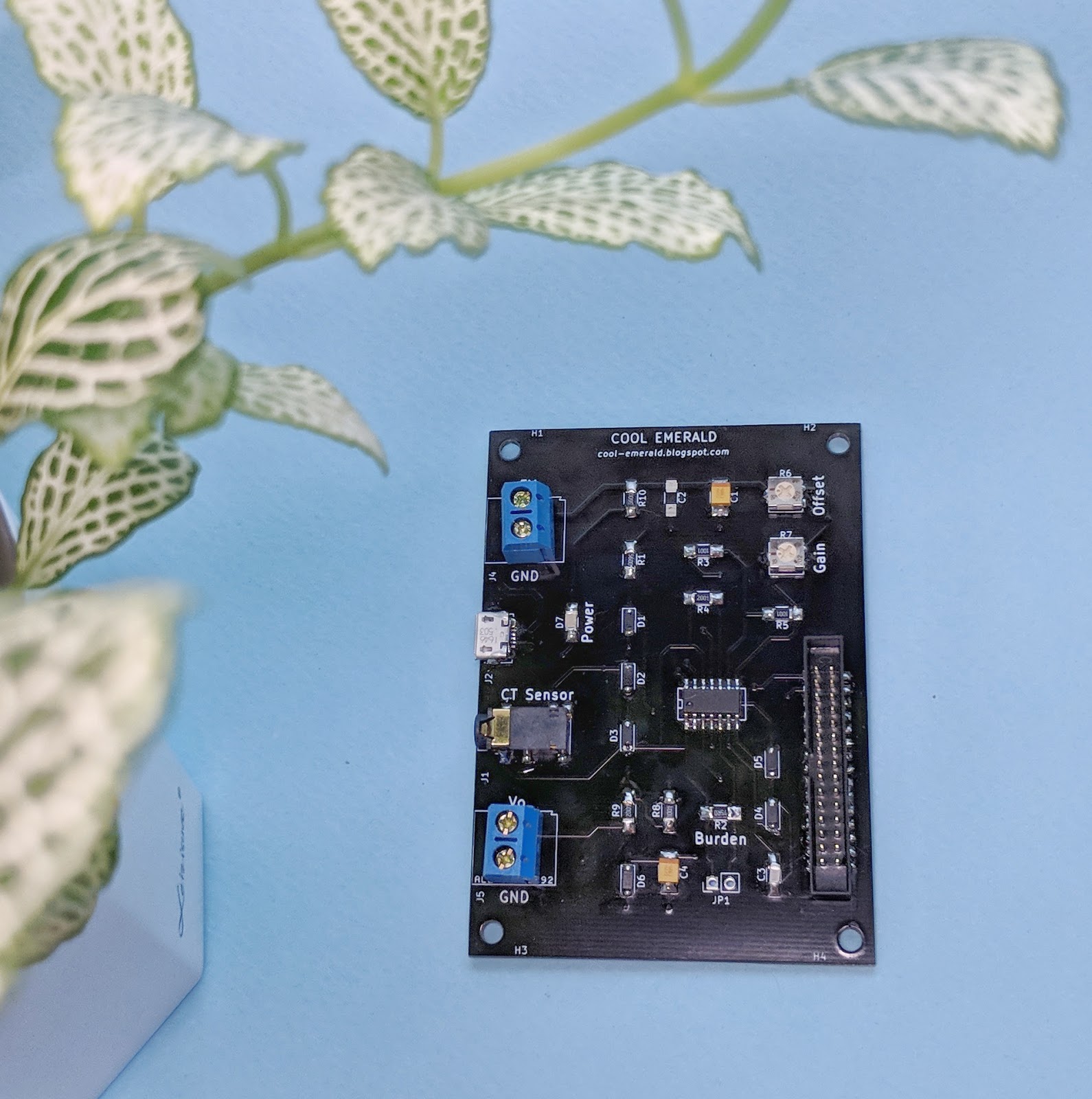 Cool-Emerald: Safe and easy DIY Home Energy Monitor Using Current ...