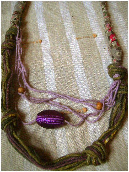 FOR SALE! -: Collares- hechos con y en telas , con la COMBINACIÓN de ...